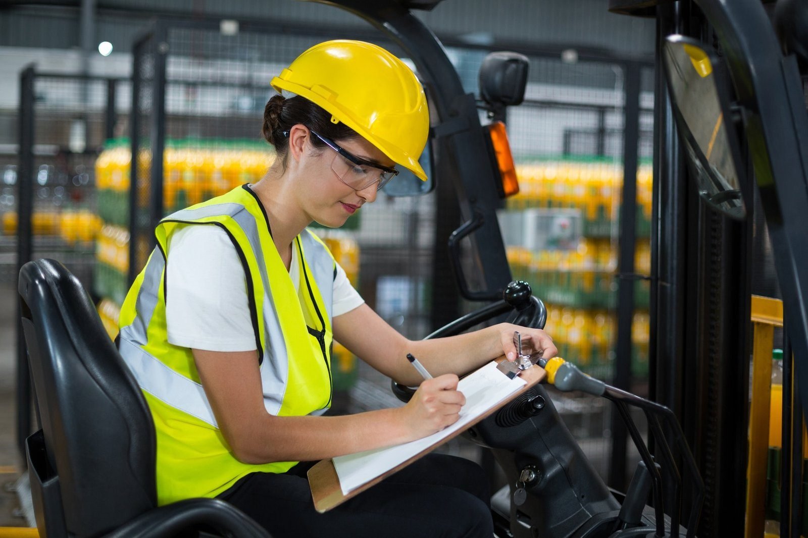 Forklift Maintenance Plans: Save Money with Our Services